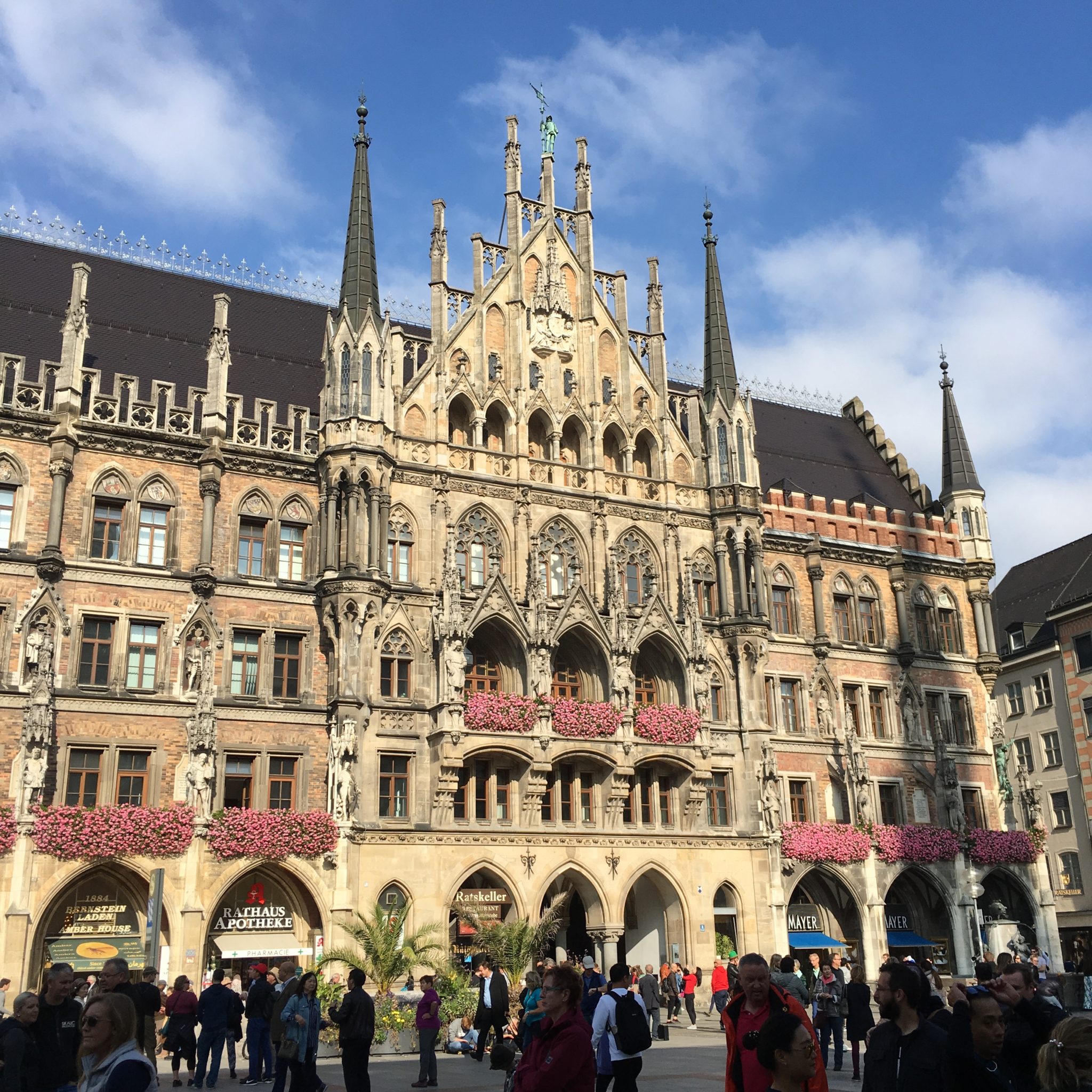 A Walk Through Munich's Old Town [In Photos] (Munich, Germany) - Flying ...